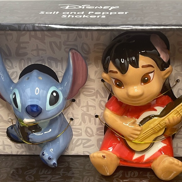 Disney | Dining | Disney Lilo And Stitch Salt And Pepper Shakers | Poshmark